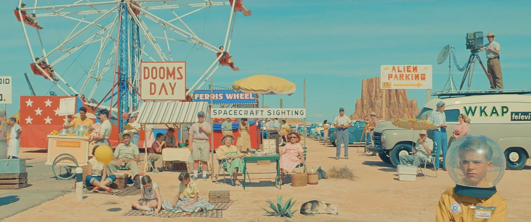 Aquí tenemos nuestra RESEÑA de Asteroid City, de Wes Anderson