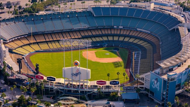 El estadio de los Dodgers acogerá el béisbol en Los Angeles 2028