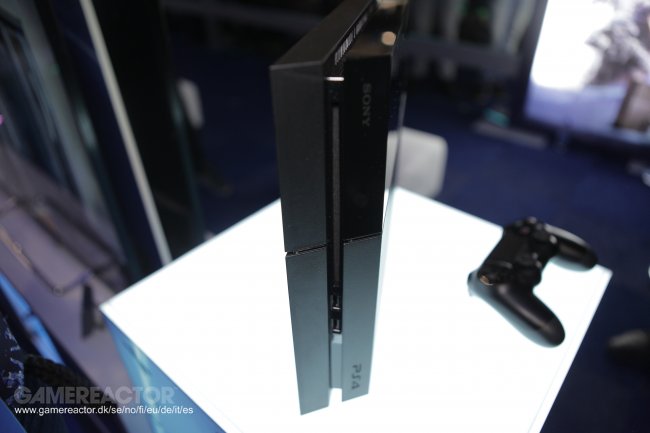 Fotos del hardware definitivo de PS4