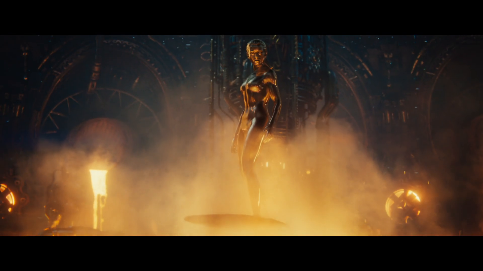 Echa un vistazo a Julia Garner como Silver Surfer en el nuevo tráiler de The Fantastic Four ...