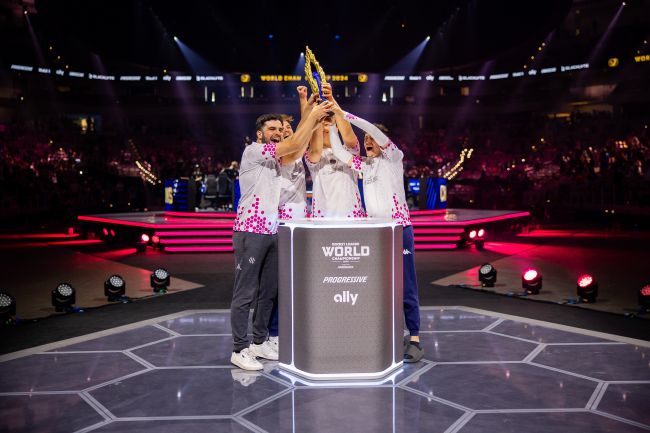 El Equipo BDS vuelve a la cima de la montaña Rocket League Championship ...