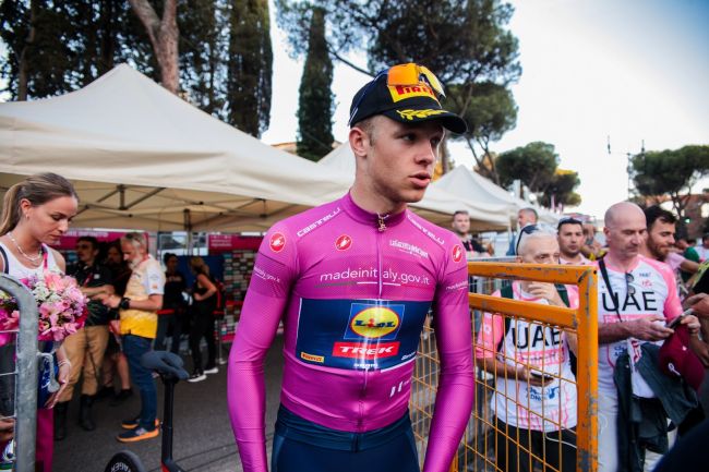 Jonathan Milan gana la 17ª etapa del Tour de Francia en un sprint con ...