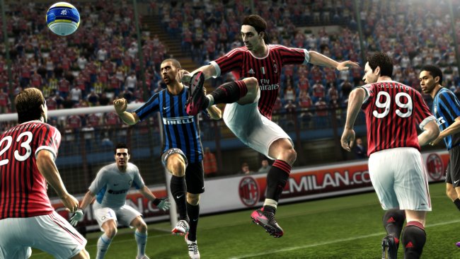 Pro Evolution Soccer 2013 - impresiones Avance - Gamereactor