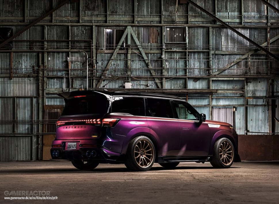 Echa un vistazo a este SUV Infinity con un motor GT-R en el interior