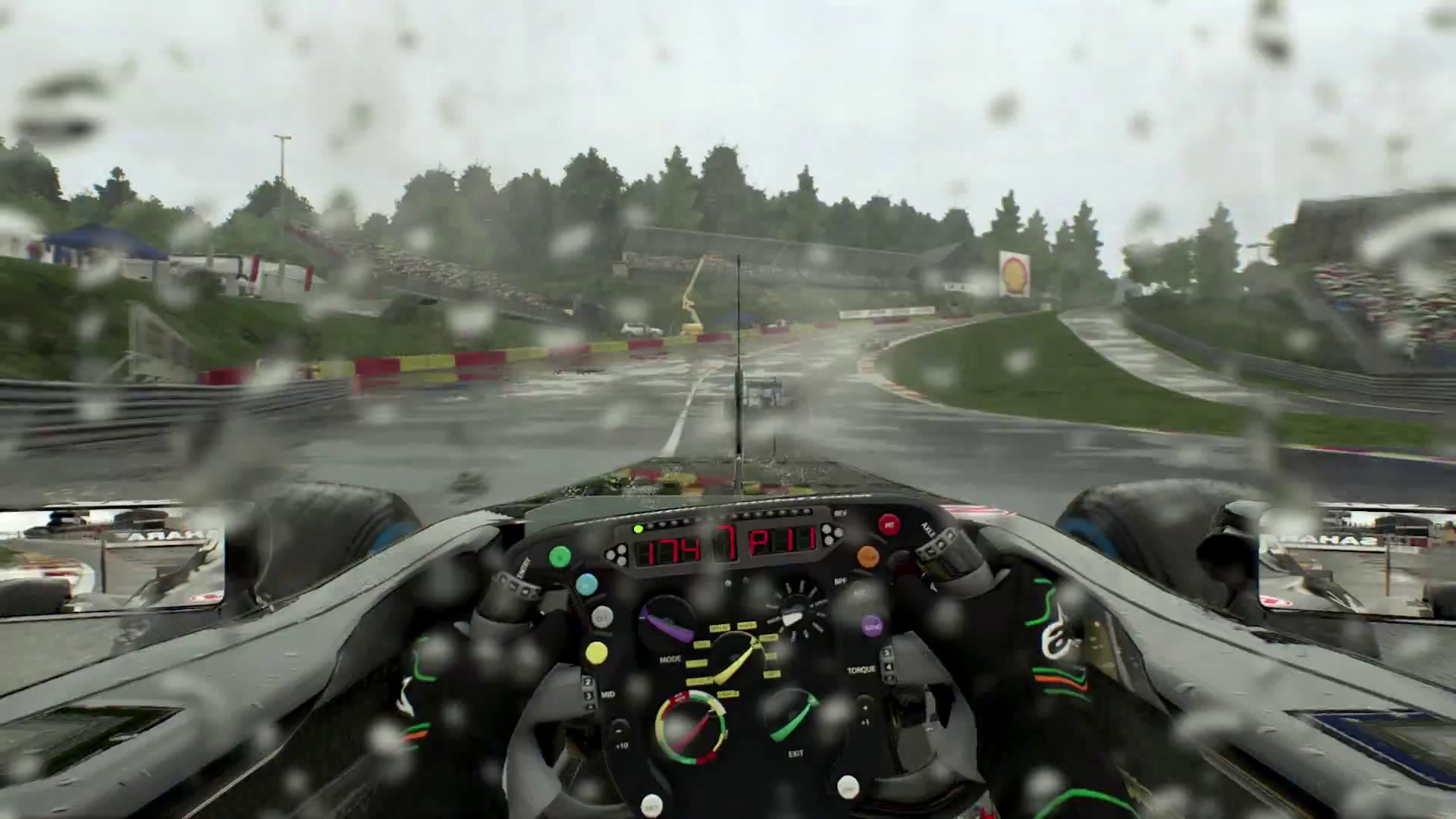 Nuevo gameplay: F1 2015 impresiona con sus gráficos