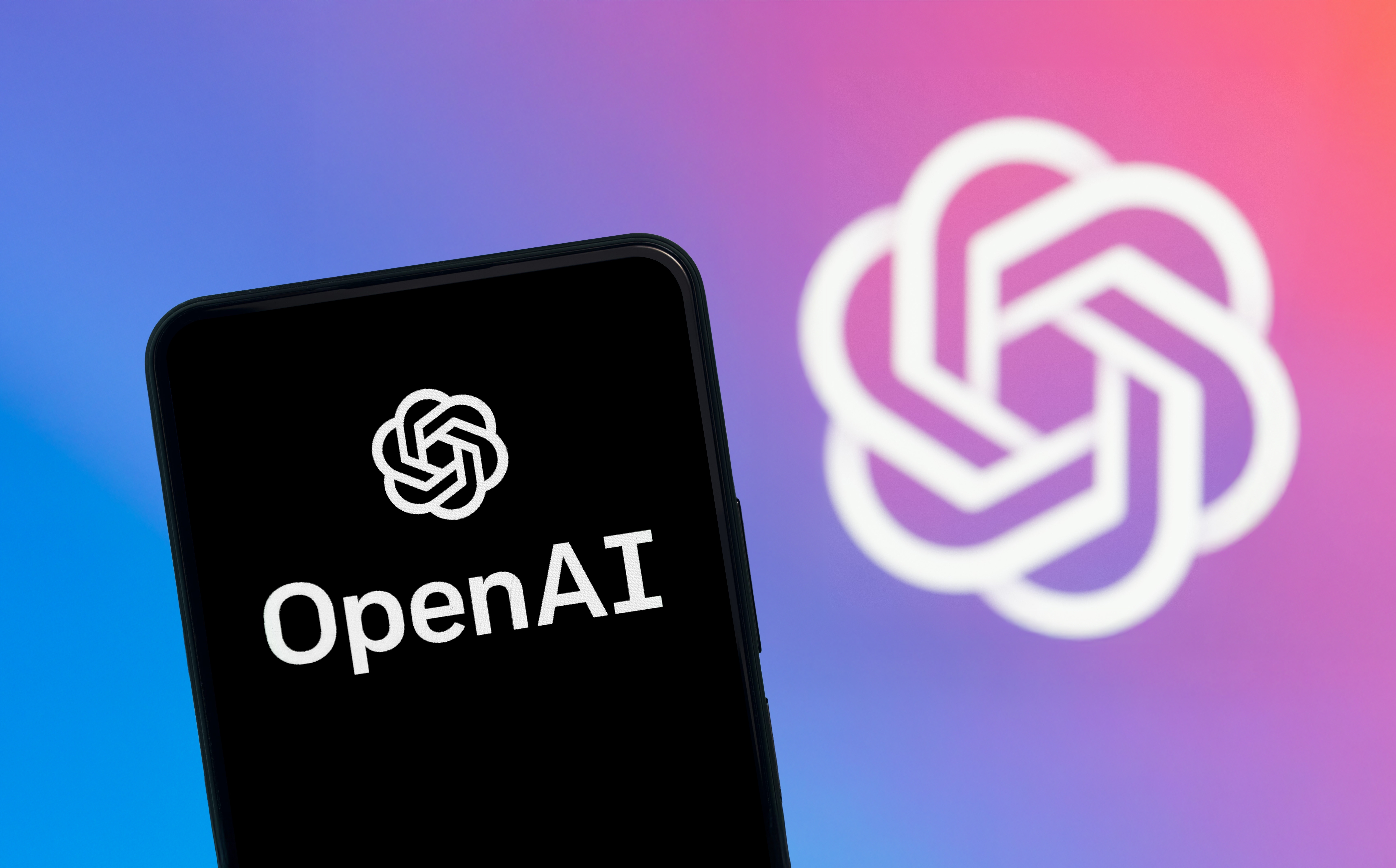 Demanda contra OpenAI por proporcionar supuestamente información útil a ...